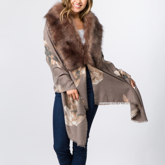 Accessories | Faux Fur Collar Flower Pattern Ruana Shawl | Poshmark